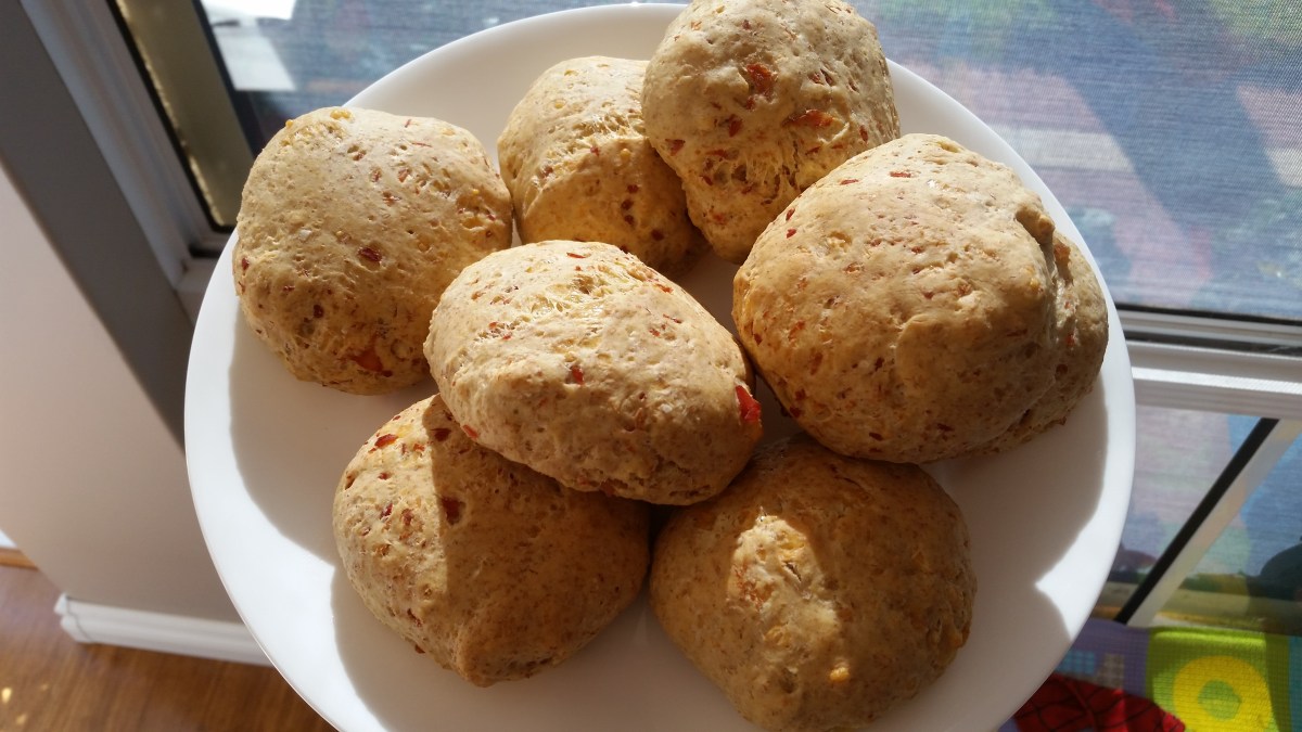 Savoury Damper Rolls | Itchin' Kitchen