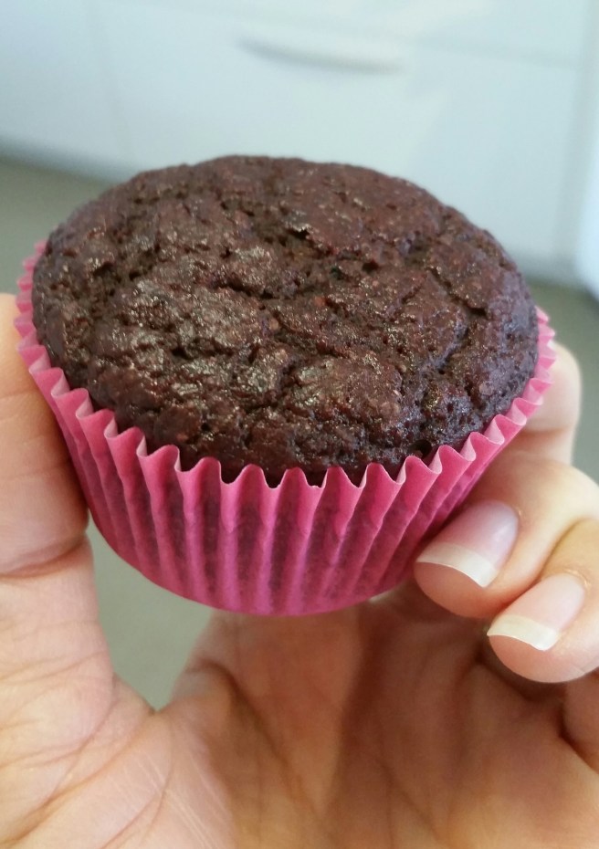 Chocolate beetroot muffins (with extra veggies!) | Itchin' Kitchen